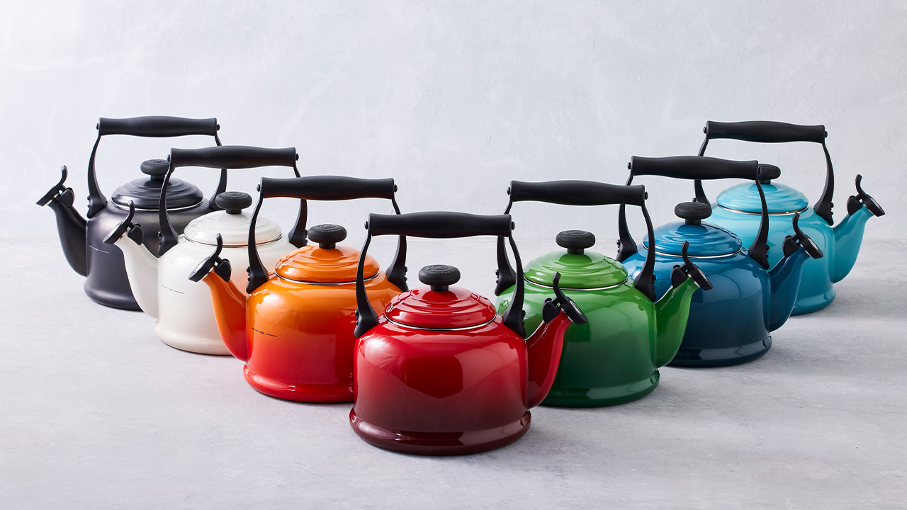 Whistling stovetop kettles store